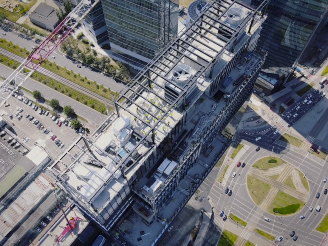Ghelamco supported the #GaszynChallenge campaign on top of their Warsaw ...